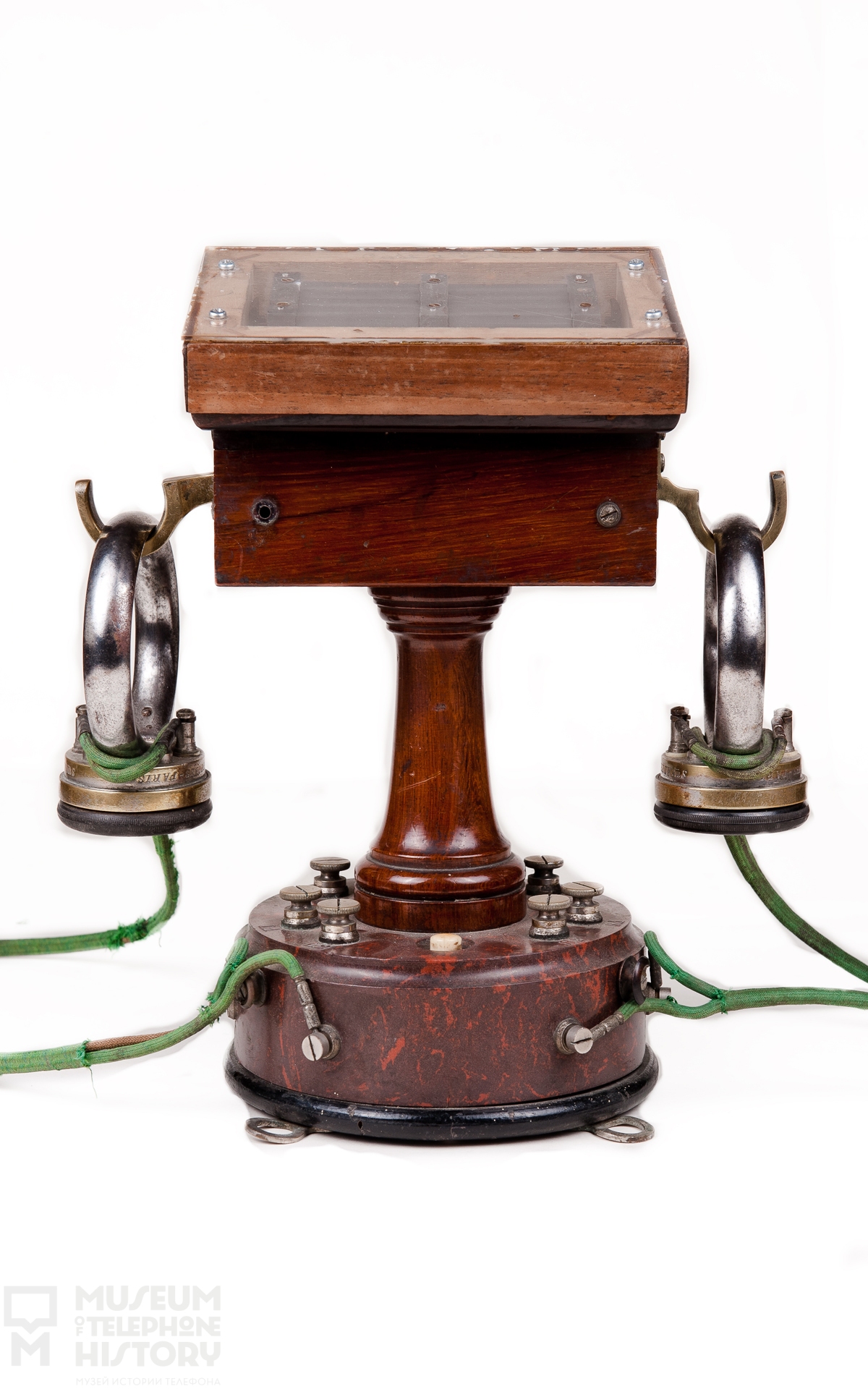 Desk Telephone Apparatus
